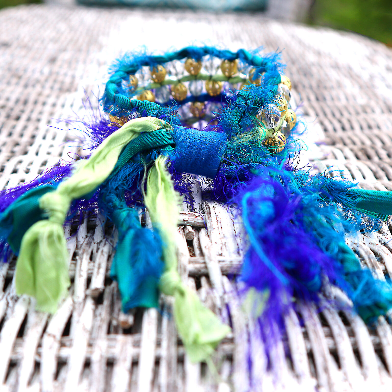 How to Make Sari Silk Jewelry-Beaded Silk Bracelet Making