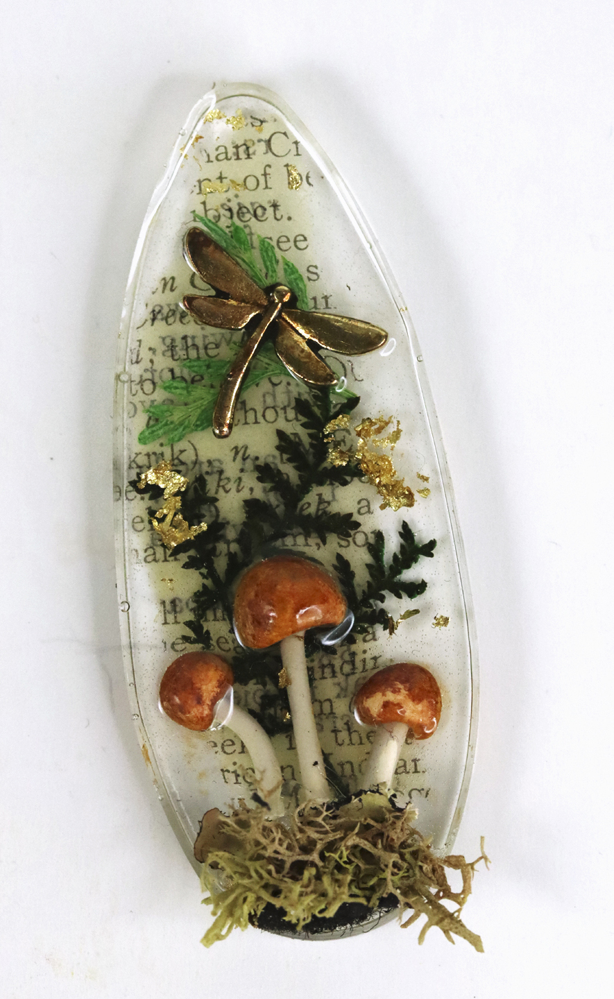 Step-by-Step Resin Fall Jewelry Tutorial with Mixed Media Techniques