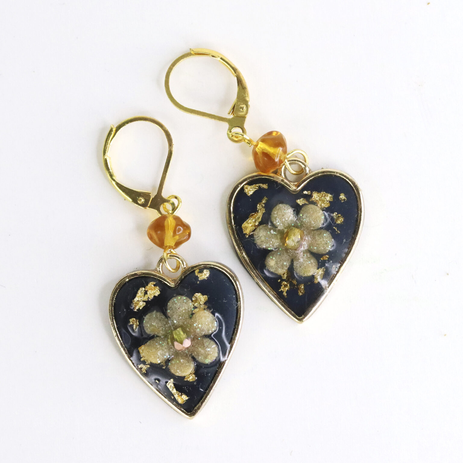 Step-by-Step Resin Fall Jewelry Tutorial with Mixed Media Techniques